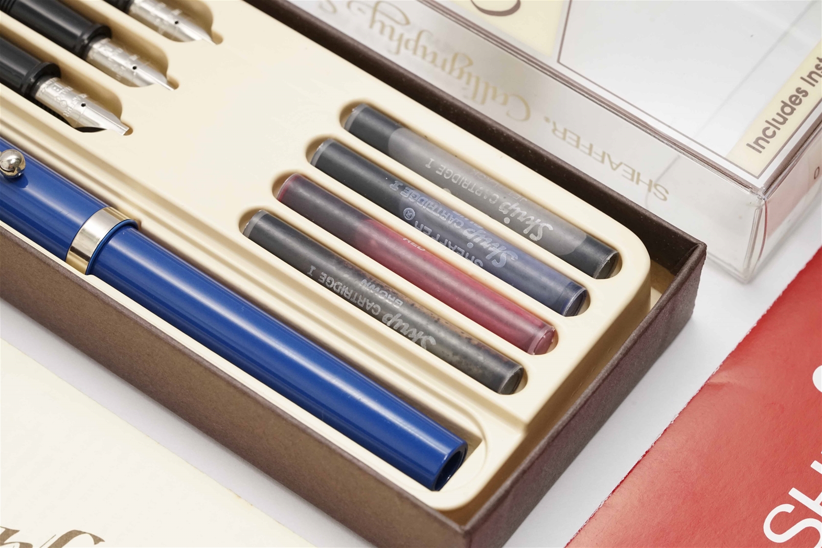 Set bút Sheaffer Calligraphy Set Blue Pen & 3 Different Nibs